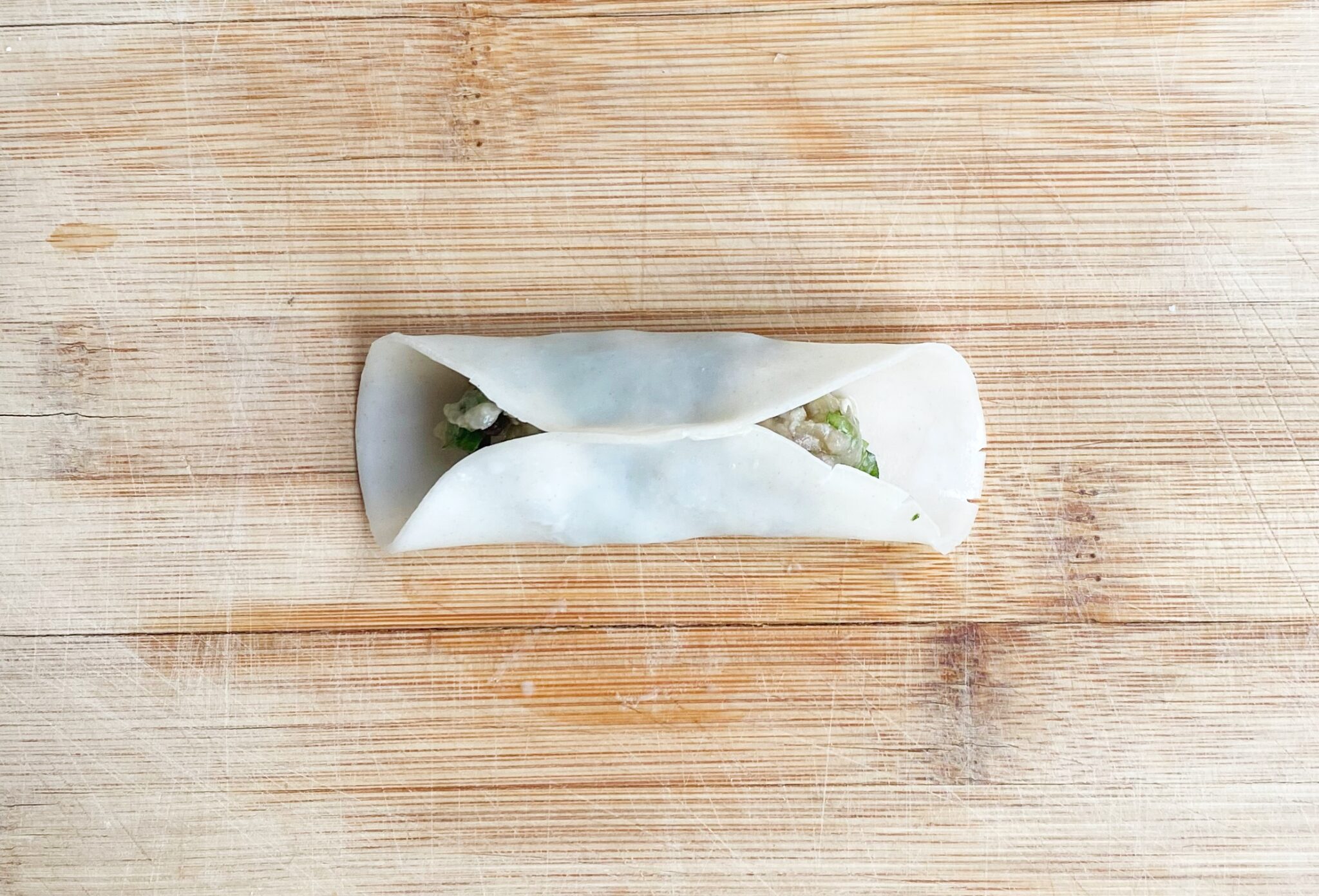 Traditional Chinese Pork, Shrimp and Chive Dumplings (Best Potstickers ...